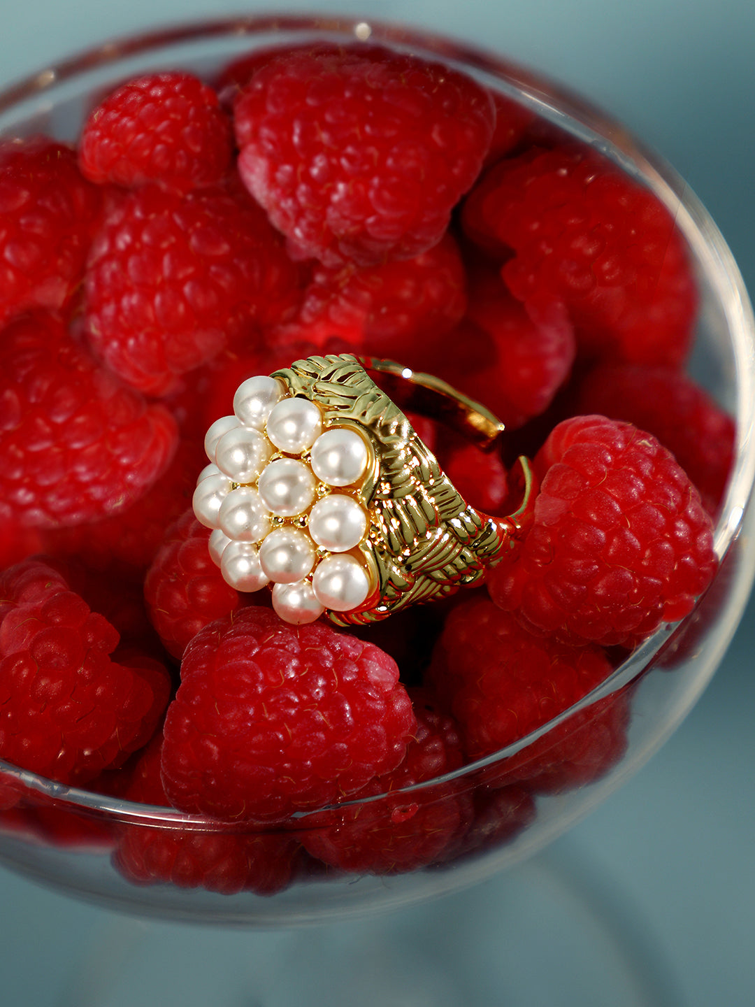 The Elizabethan Statement Ring - Daisy White – Haute Sauce